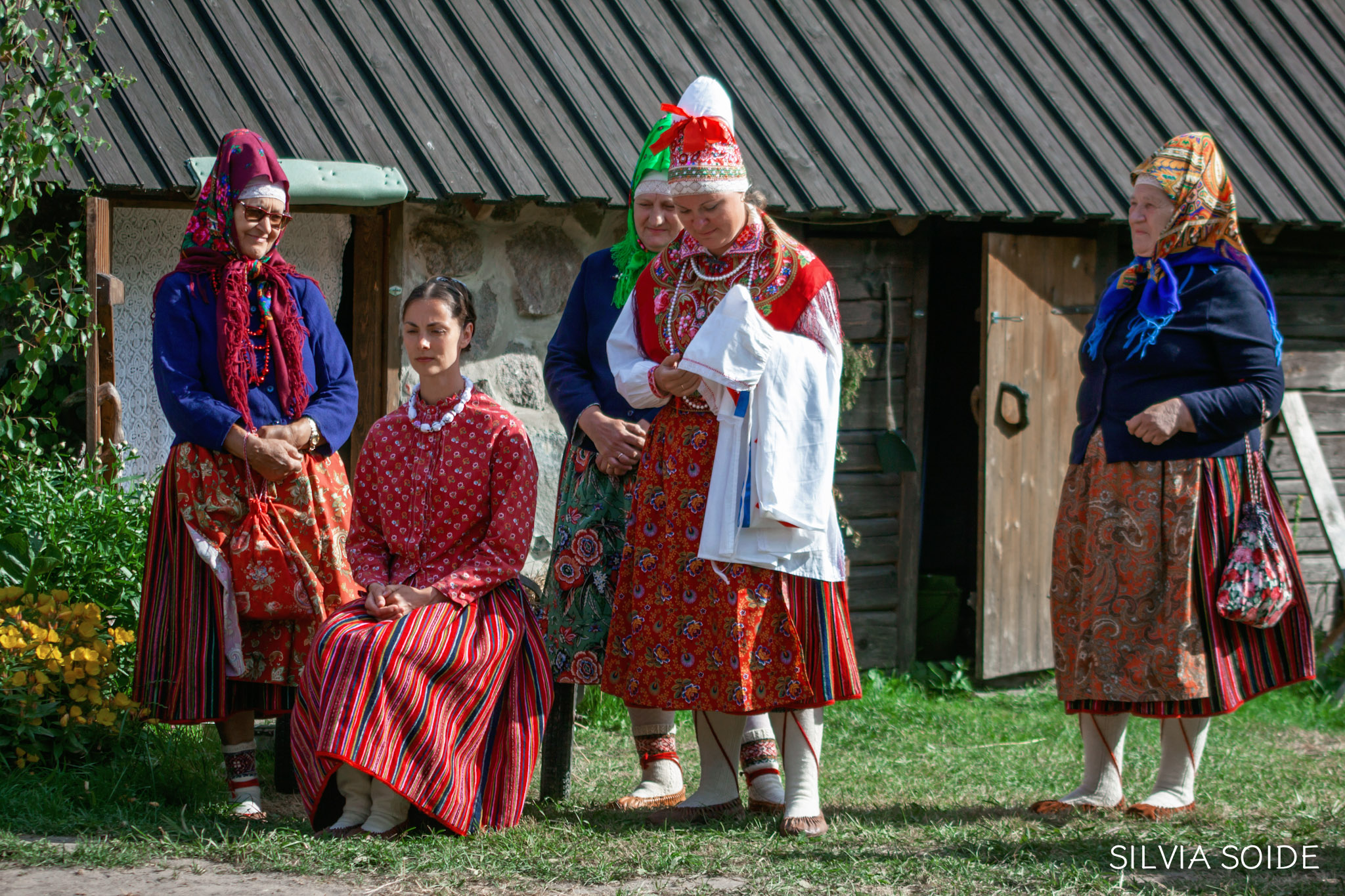 Kihnu handicraft and national costume | Visit Kihnu - Estonian island