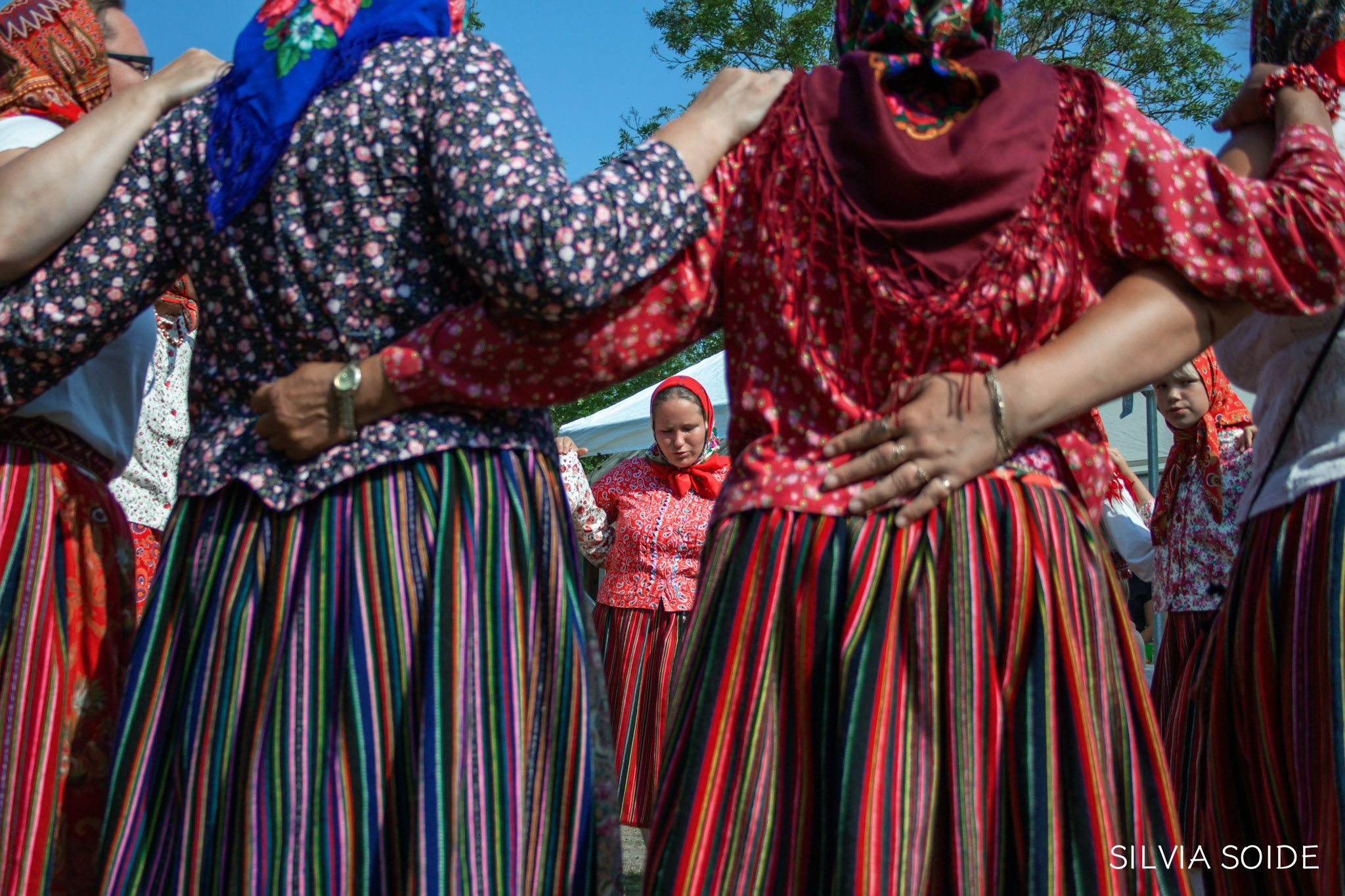 Kihnu Mõnu farm’s folklore concerts | Visit Kihnu - Estonian island